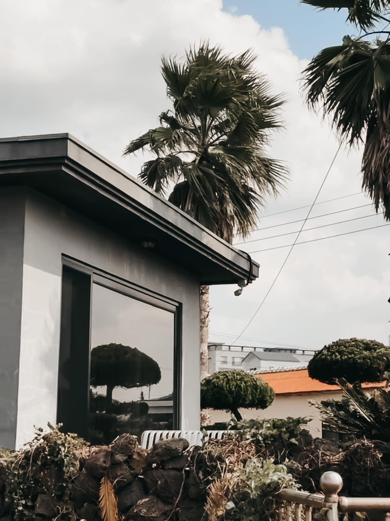 Paradise in South Korea – The 10 Best Jeju Island Accommodations – Next Stop: Korea