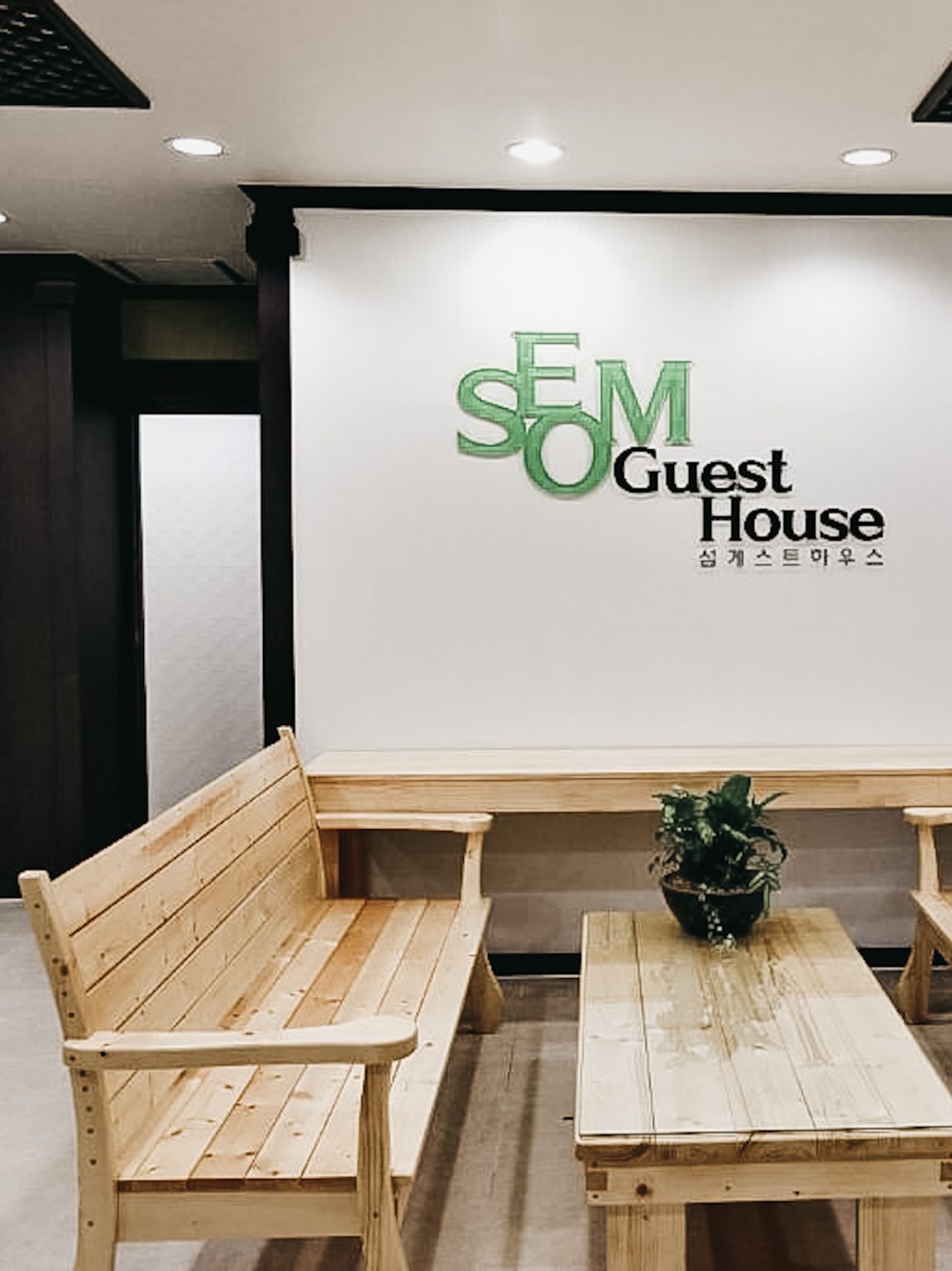 Paradise in South Korea – The 10 Best Jeju Island Accommodations – Next Stop: Korea